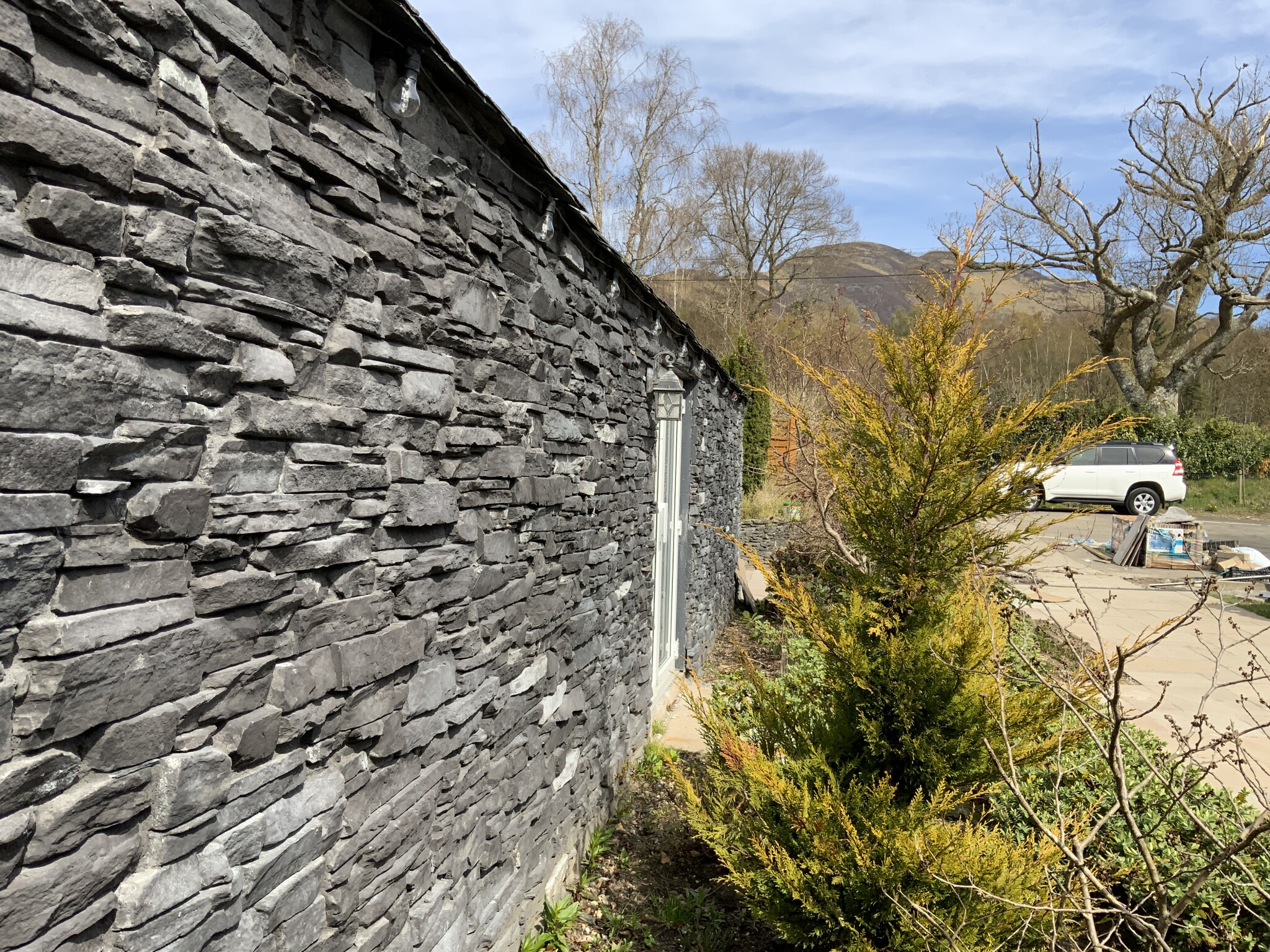 Ledgestone Limestone Panels 12 | Fernhill Stone