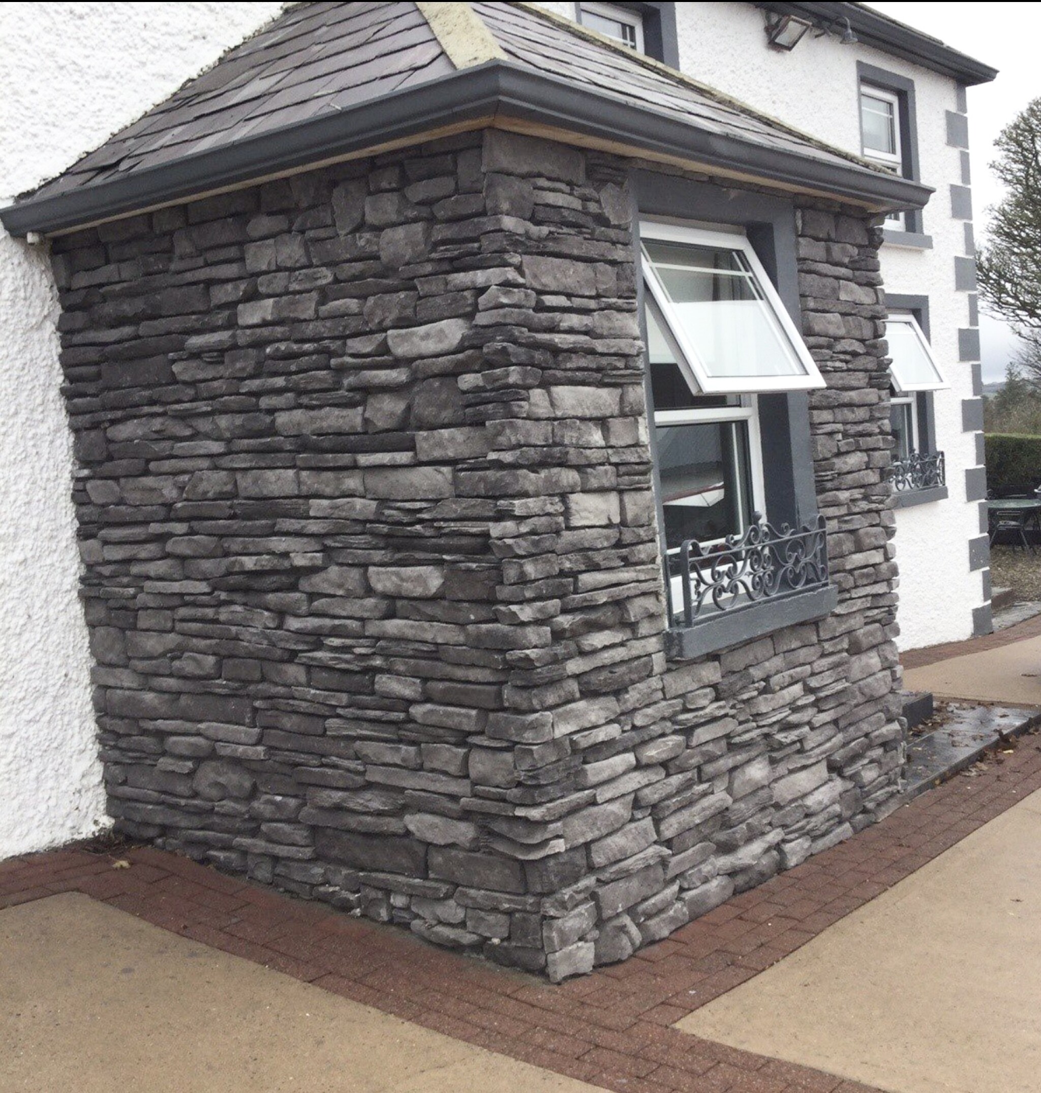 Mountain Ledgestone M+ 5 | Fernhill Stone