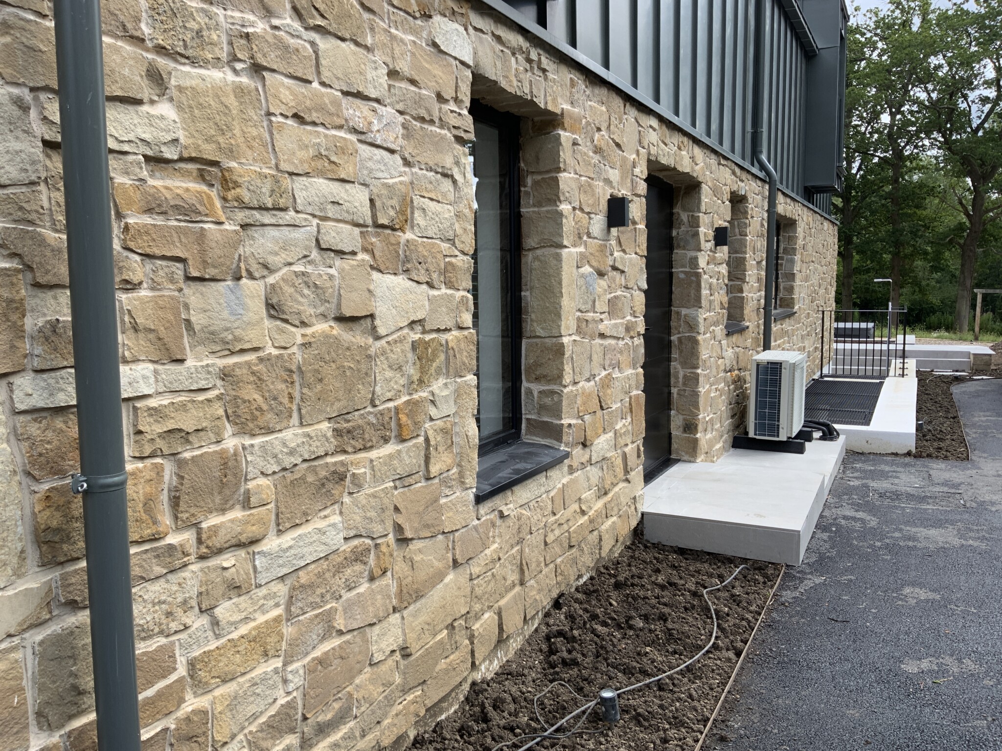 Glaslough natural Buff Sandstone 32 | Fernhill Stone